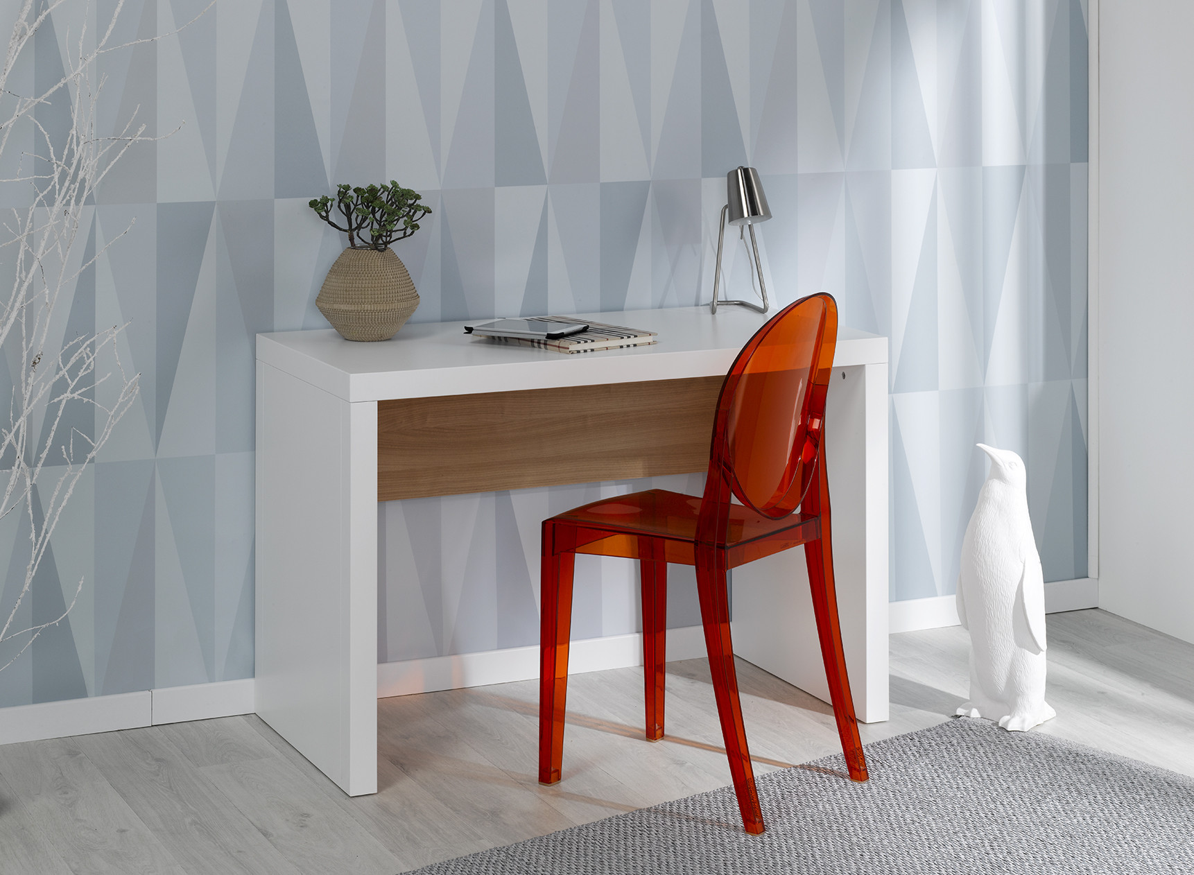 ANGEL children's desk: eco-responsible and French.